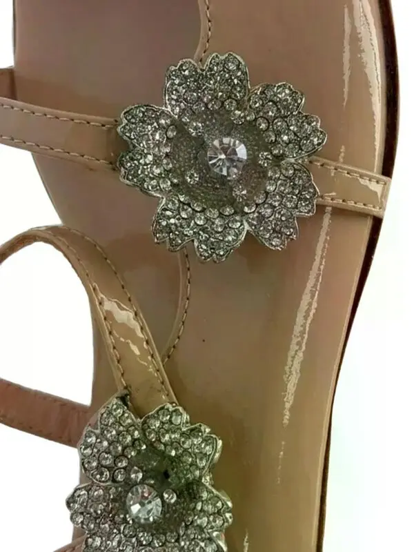 ROGER VIVIER Mini Très Vivier Mary Jane Pumps