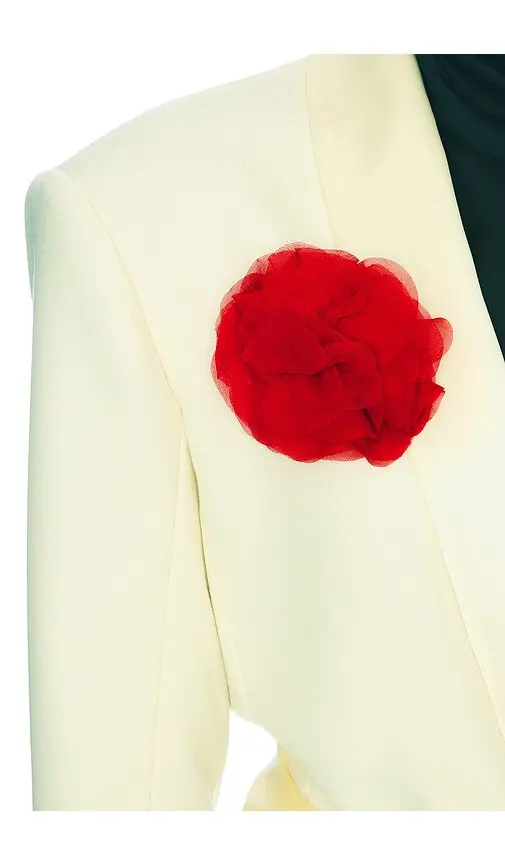 HELSA Silk Flower Pin