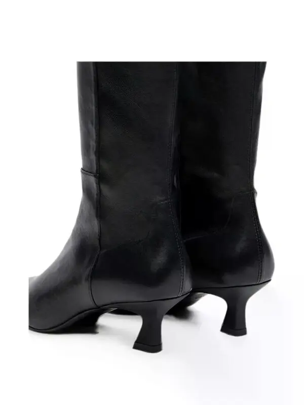 STUART WEITZMAN 5050 Vinnie Boot 50 Pointed-toe Boots