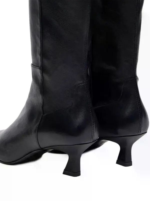 STUART WEITZMAN 5050 Vinnie Boot 50 Pointed-toe Boots