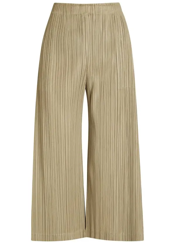Issey Miyake Pleated Woven Cropped Trousers - Beige