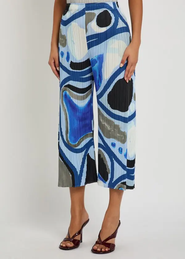 Issey Miyake Printed Pleated Cropped Trousers - Light Blue