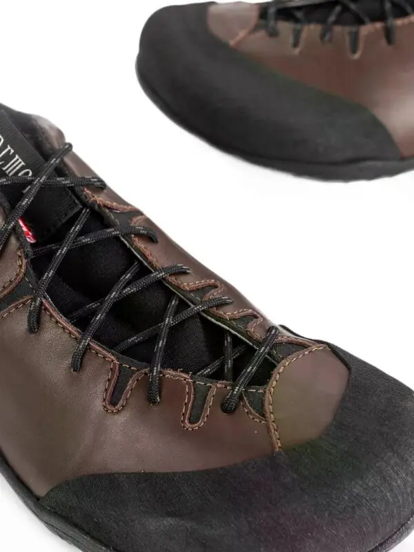 DEMON Dalmara Trail Sneakers