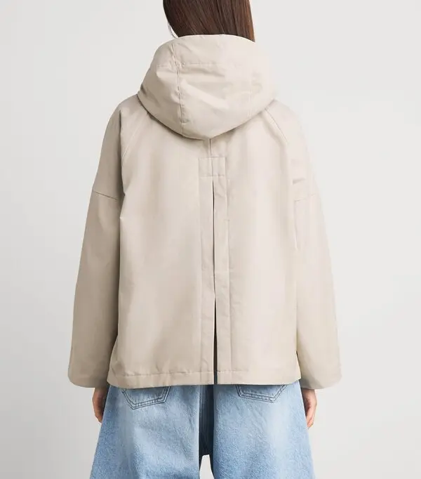 Barbour Showerproof Kingswood Hooded Jacket