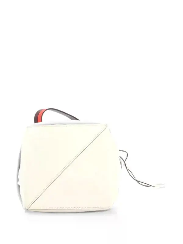 Hermès Licol Bag Evercolor 17 Bucket Bag - Neutrals