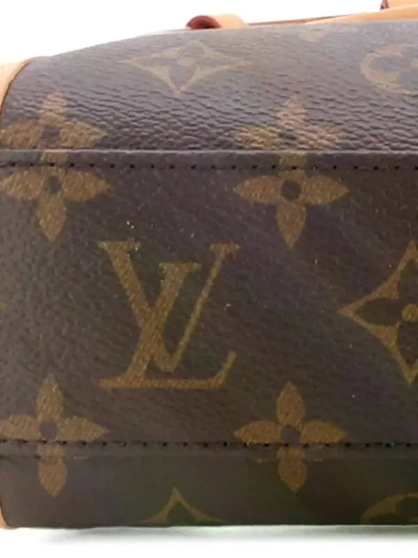 LOUIS VUITTON Ivy Handbag Monogram Canvas Satchel