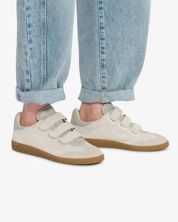 Isabel Marant Étoile Calfskin Suede Low-top Sneakers - Ecru