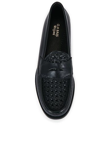 G.H.BASS Logan Weejuns Loafers
