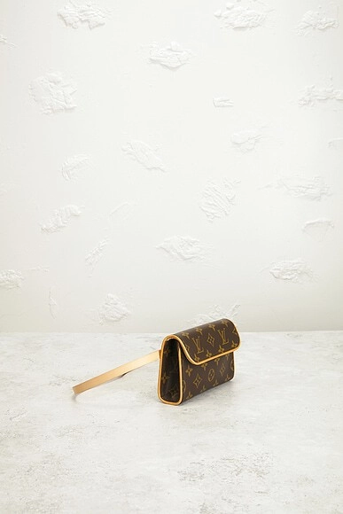 LOUIS VUITTON Monogram Florentine Pochette Belt Bag - Brown
