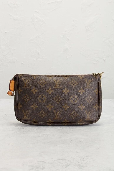 LOUIS VUITTON Monogram Pochette Accessoires Shoulder Bag