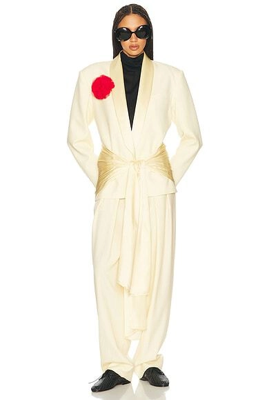 HELSA Silk Flower Pin