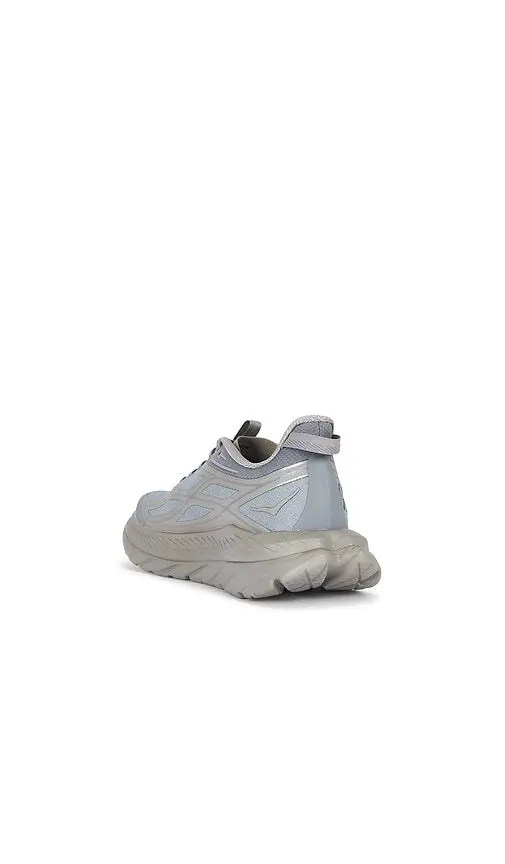 HOKA® Mach Remastered Sneaker In . Also