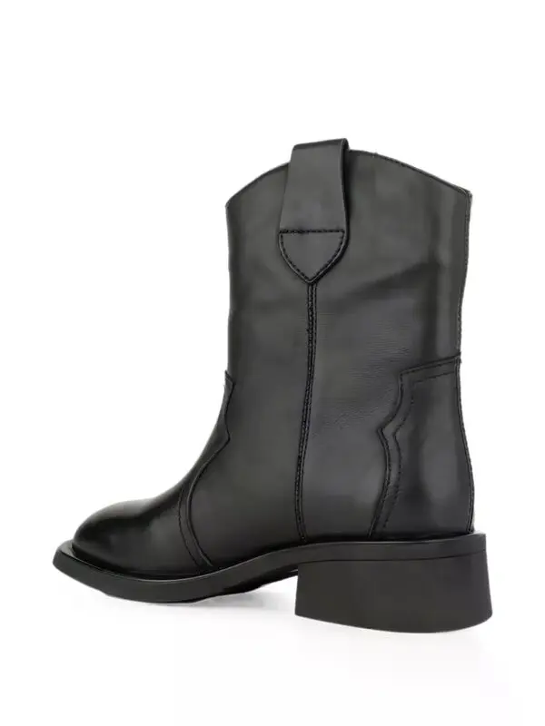 LINDA BAUMANN Leather Boots
