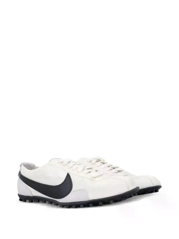 Nike Logo-patch Panelled Sneakers