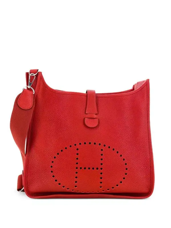 Hermès Evelyne Bag Gen Iii Clemence Gm Crossbody Bag - Red