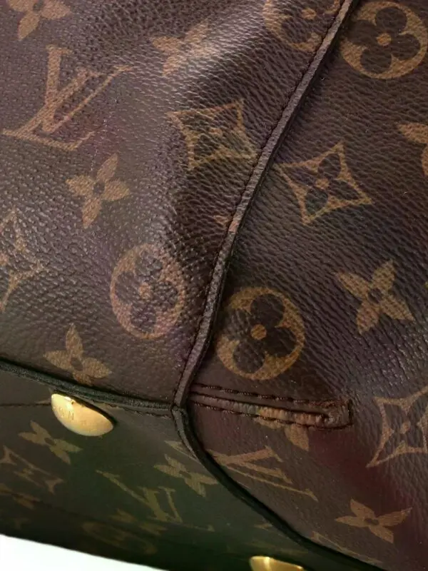 LOUIS VUITTON Montaigne Handbag Monogram Canvas Gm Tote Bag - Brown