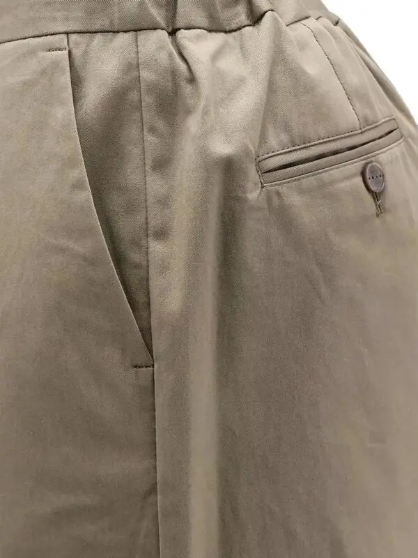 HEVO Drawstring Pleated Shorts