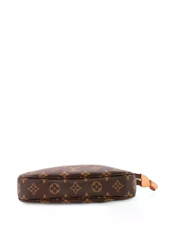 LOUIS VUITTON Monogram Canvas Pochette Accessoires Nm Clutch Bag
