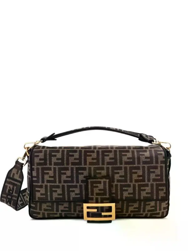 Fendi Zucca Canvas Baguette Nm Shoulder Bag - Brown