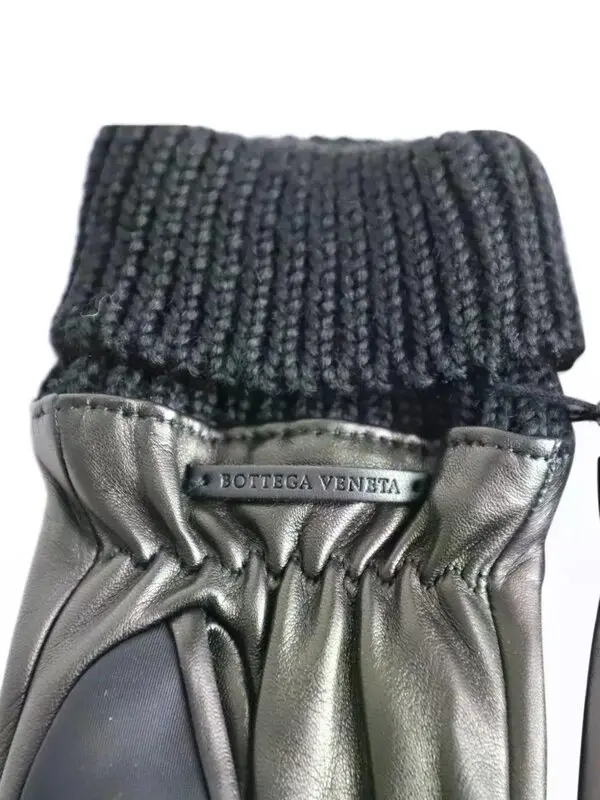 Bottega Veneta Zig Zag Gloves