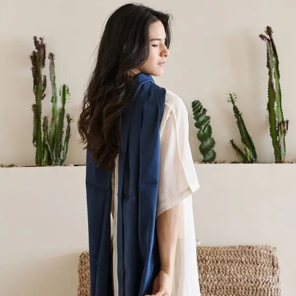 STUDIO VARIOUSLY Midnight Navy Hand Woven Linen Silk Blend Scarf