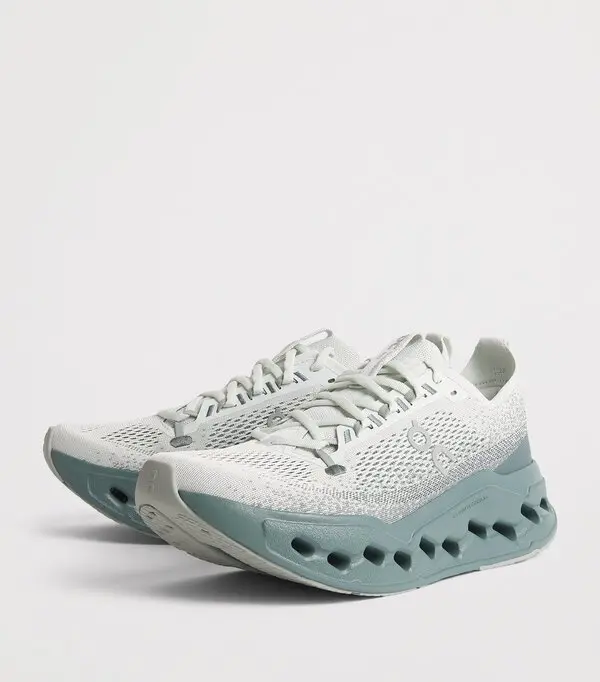 On Cloudsurfer Max Trainers