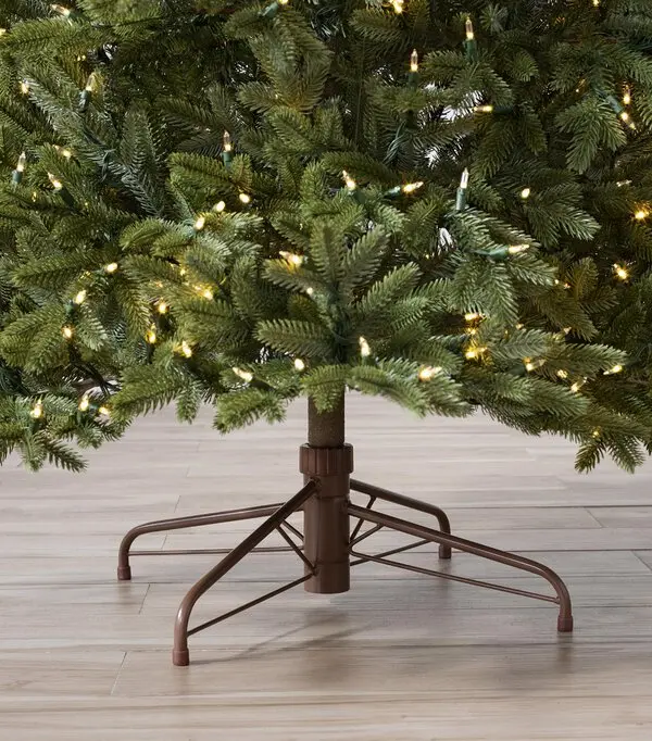 BALSAM HILL Norway Spruce Led Christmas Tree