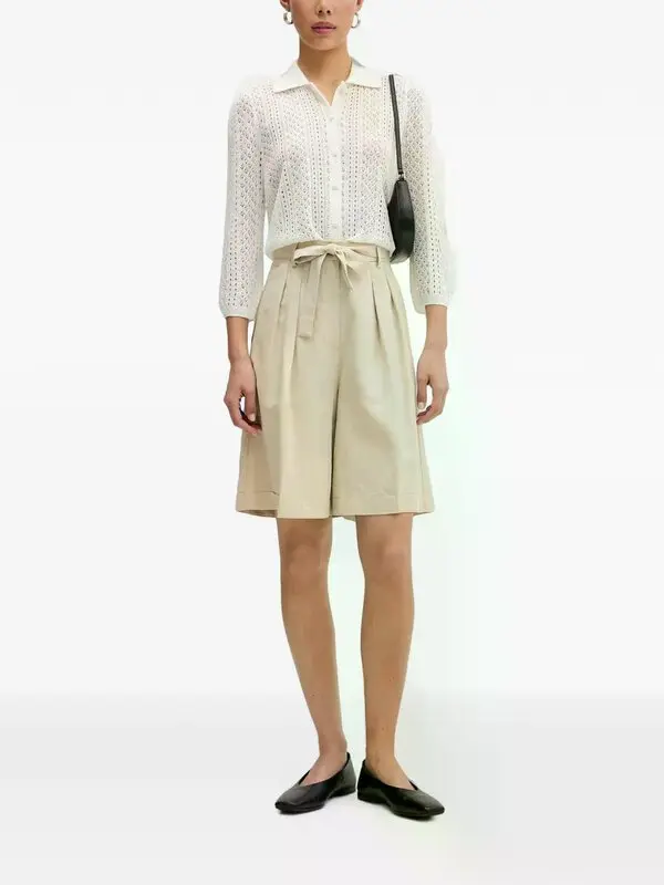 VICOLO Belted Pleated Shorts