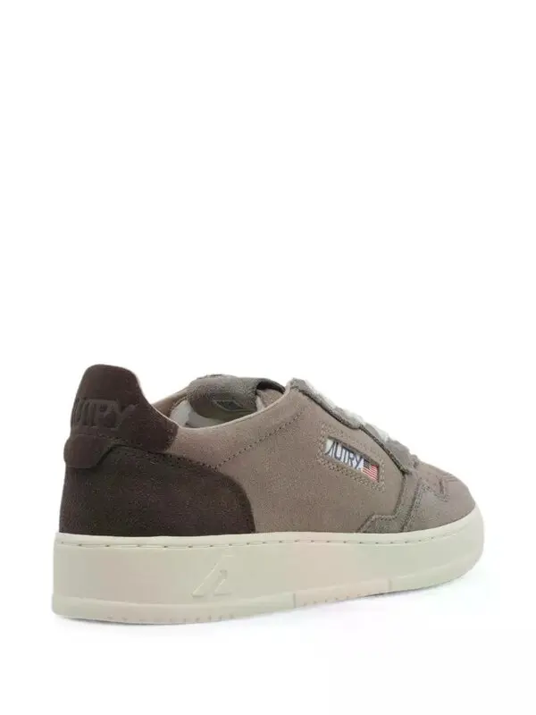 AUTRY Medalist Suede Sneakers