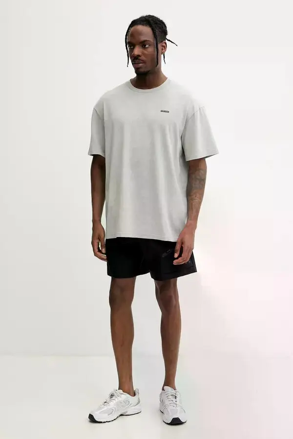 Under Armour Unstoppable Woven Logo-print Elasticated-waist Shorts - Black