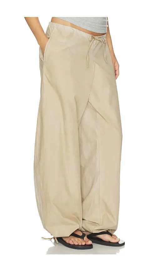 Cotton Citizen The Santorini Drawstring Pant In . Also