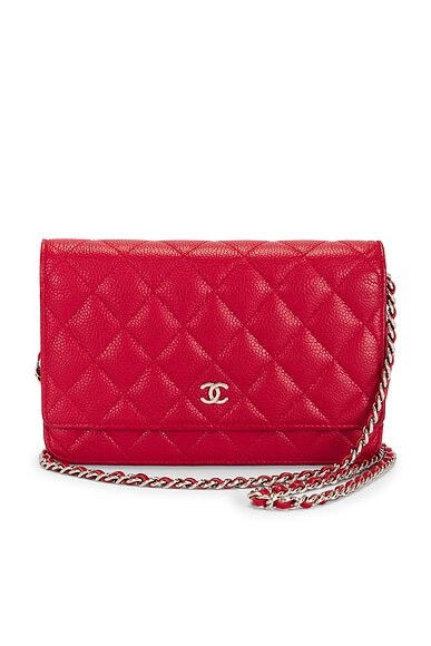 Chanel Caviar Classic Wallet On Chain - Red
