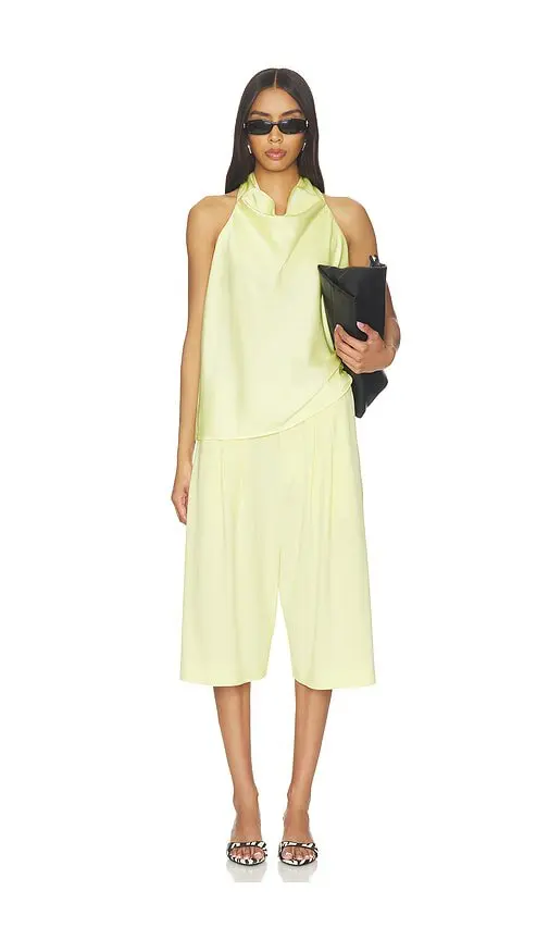 GESTUZ Cerina Slip Top In . Also