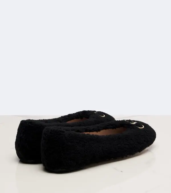 Valentino Garavani Vlogo Teddy Ballet Flats - Black