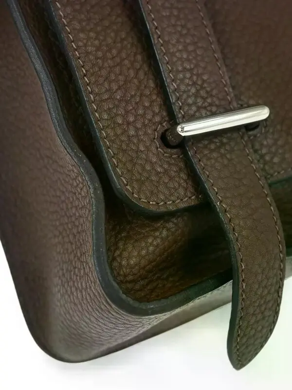 Hermès Taurillon Clemence Steve Caporal 27 Shoulder Bag