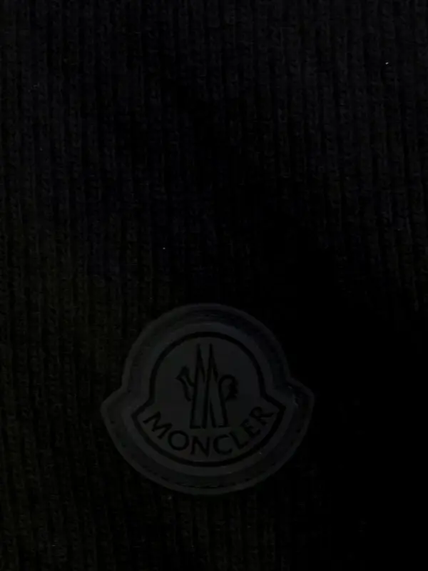 Moncler Logo-patch Ribbed Scarf