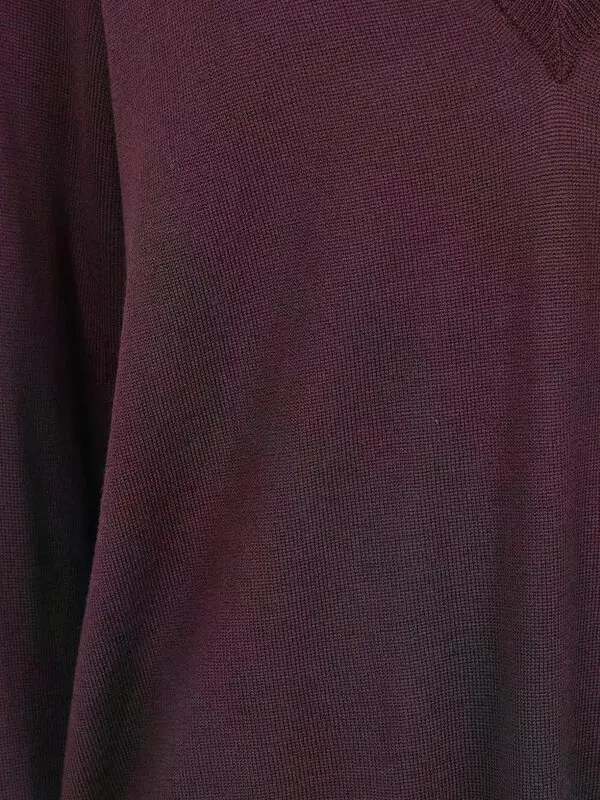 NUUR V-neck Sweater