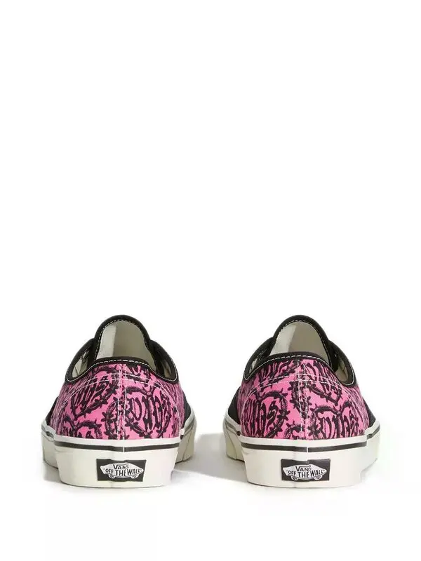 VANS Authentic Shoes - Black