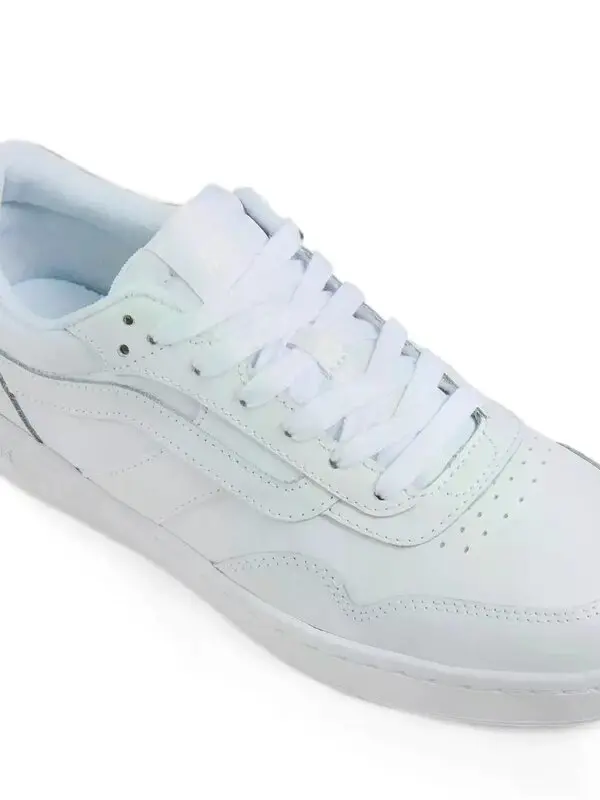 VANS Low-top Lace-up Sneakers