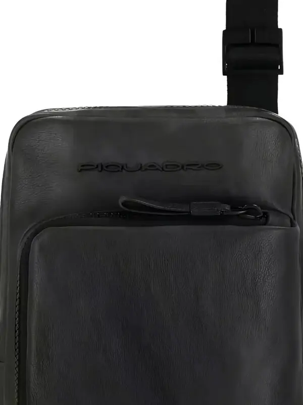 PIQUADRO Leather Logo-embossed Messenger Bag - Black