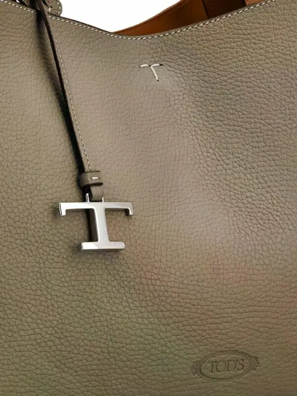 TOD'S T Timeless Pebbled Leather Tote Bag