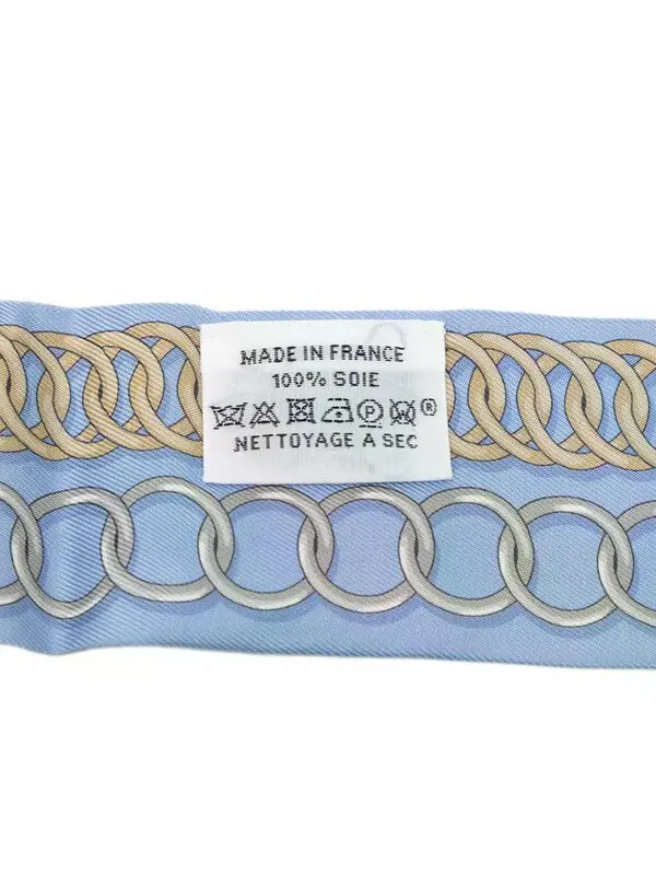 Hermès 2000-2026 Maillons Silk Twilly Scarf Scarves