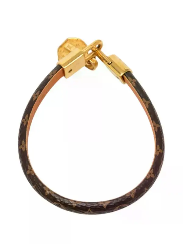 LOUIS VUITTON 2019 Monogram Tribute Charm Bracelet Costume Bracelet