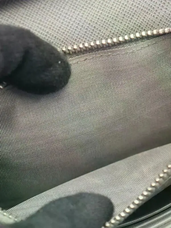 Prada 2013-2019 Saffiano Wallet On Strap Crossbody Bag