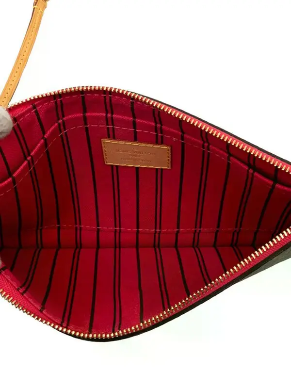 LOUIS VUITTON 2016 Monogram Neverfull Mm Pouch