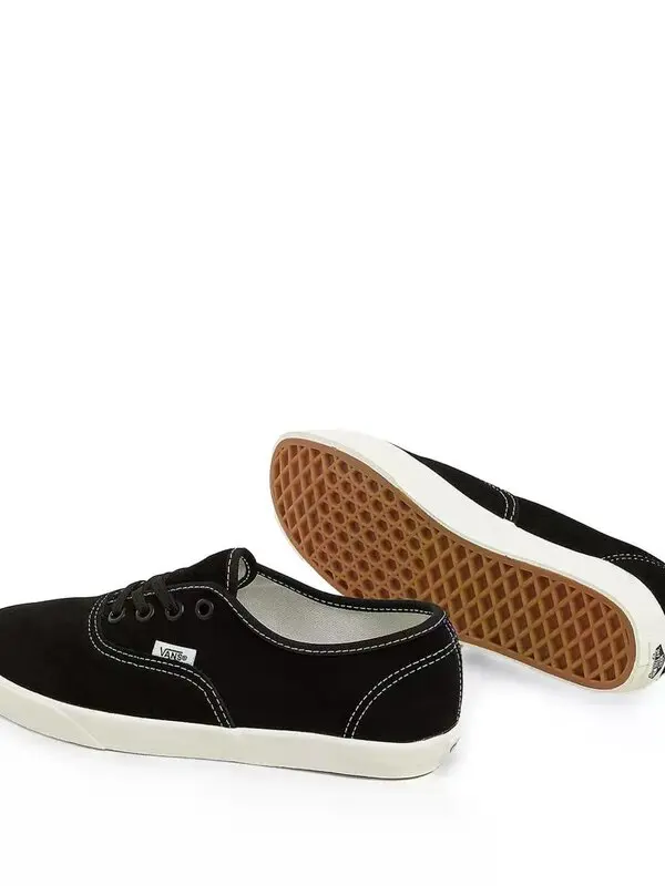 VANS Authentic Lowpro Sneakers