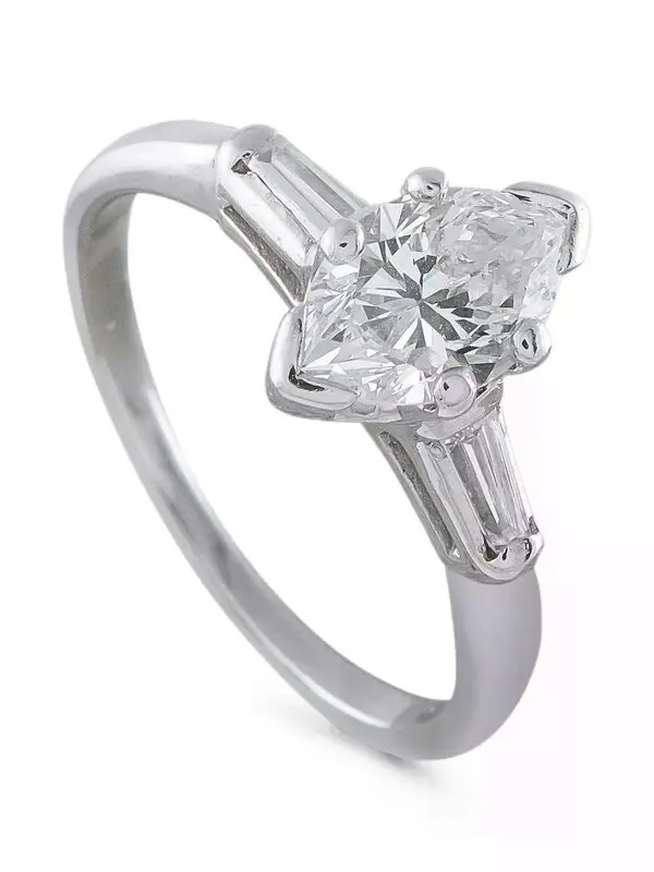 LB EXCLUSIVE Marquise-diamond Ring