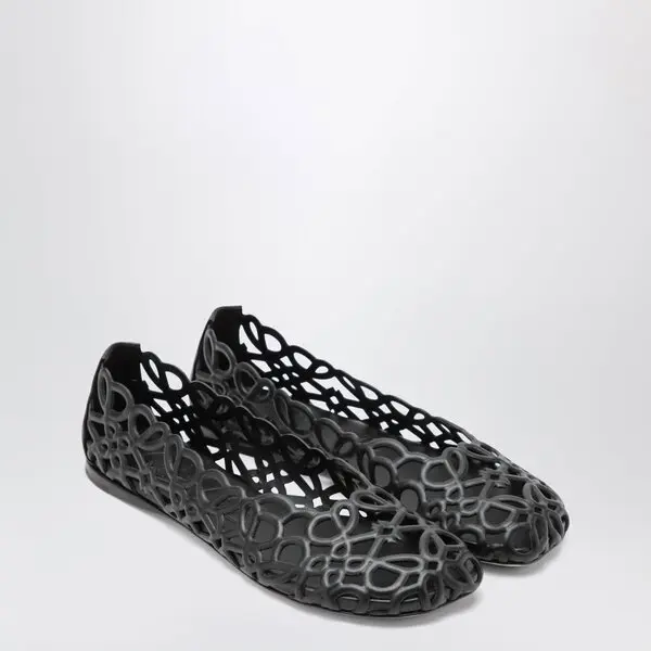 Loewe Petal Anagram Ballet Flats In Leather - Black