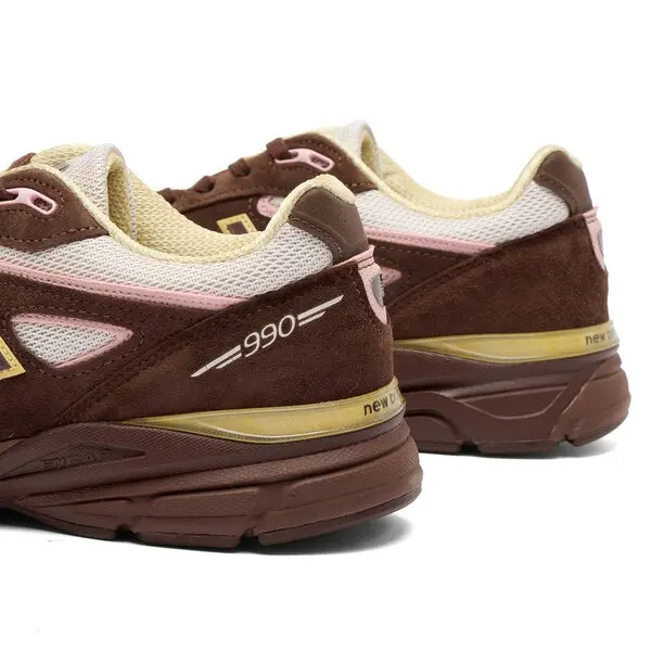 NEW BALANCE 990 V4 Sneaker - Brown