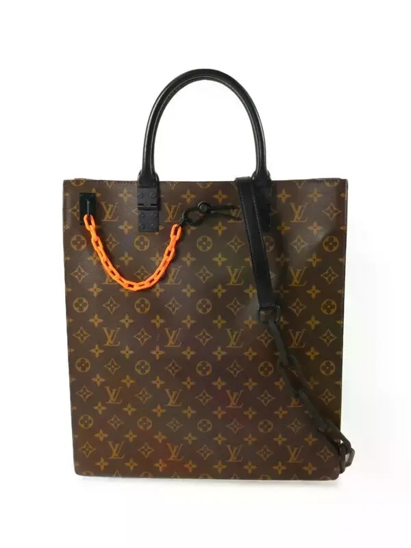 LOUIS VUITTON Sac Plat Monogram Tote Bag - Brown